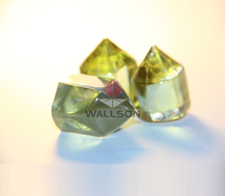 Nd:YVO4 crystal materials