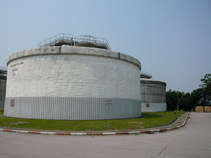 Reaktor Selang Lumpur-anaerobik Aliran Atas (UASB)