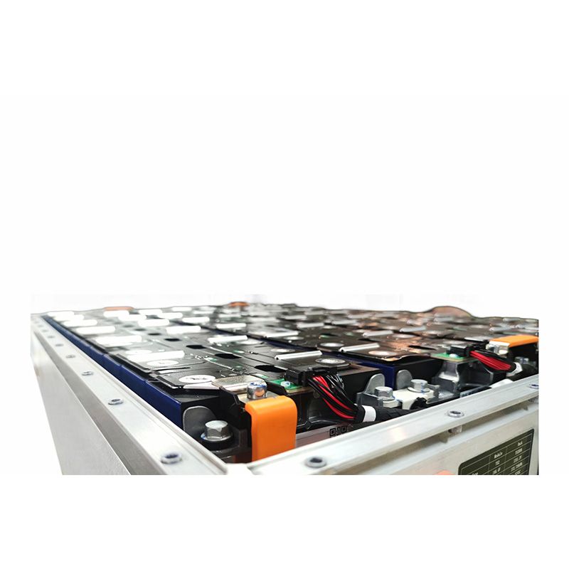 Liquid cooling battery pack