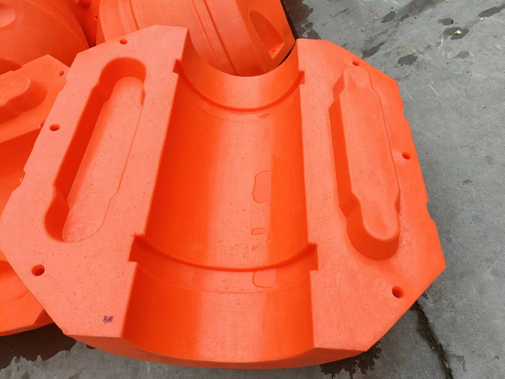 Production Tips of PE Pipe Floaters