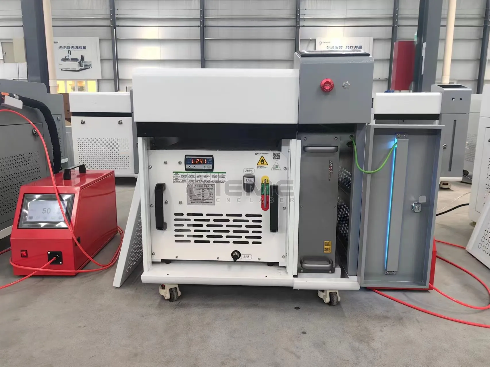 What is the difference between continuous and pulse laser cleaning?