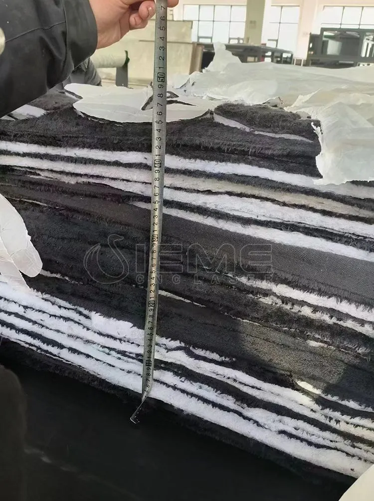 Multi layers automatic cutting machine